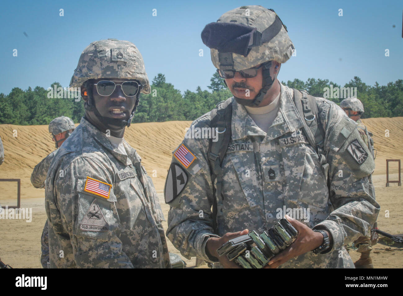 Army Reserve Soldier Staff Sgt. Deonte Robinson, noncommissioned ...