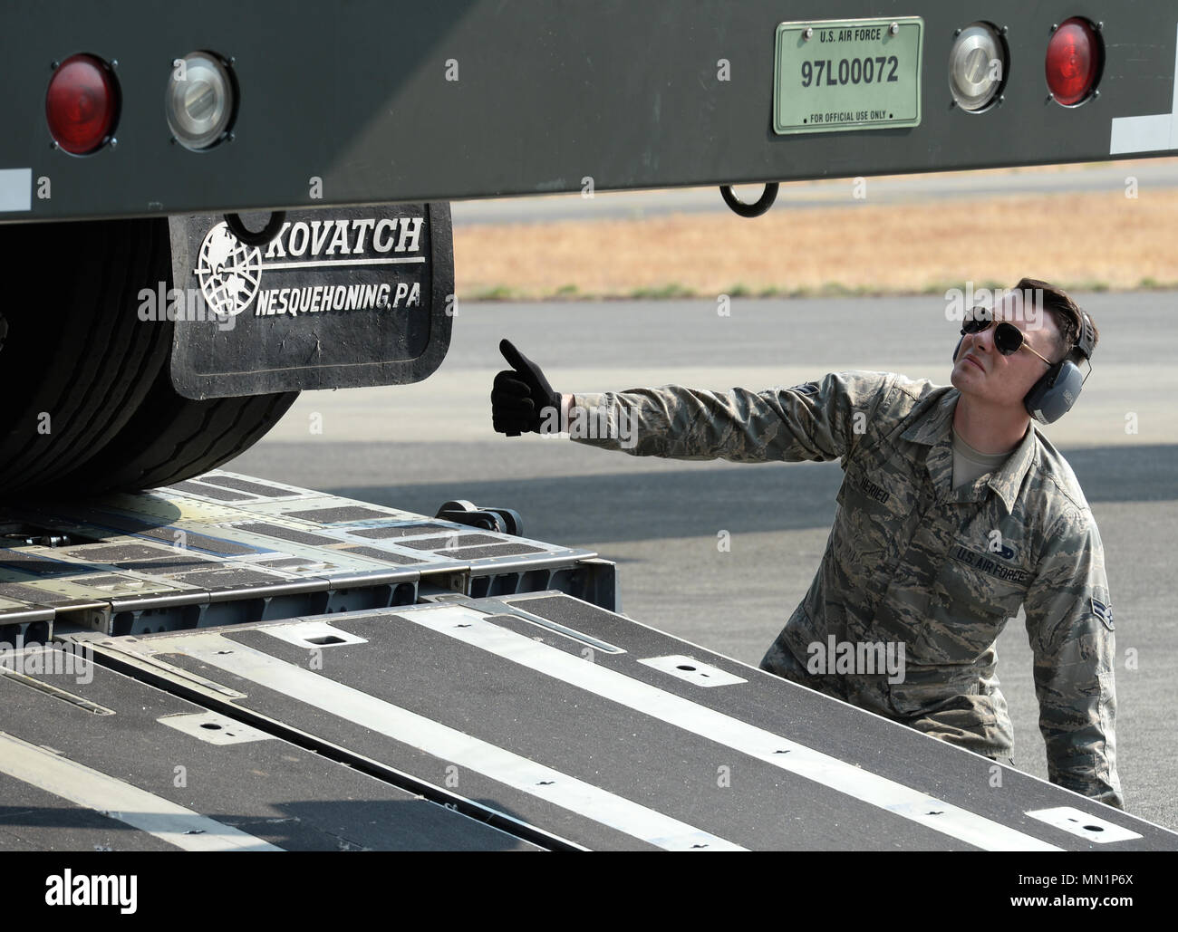 Loading A Truck On The Ramp High Resolution Stock Photography and ...