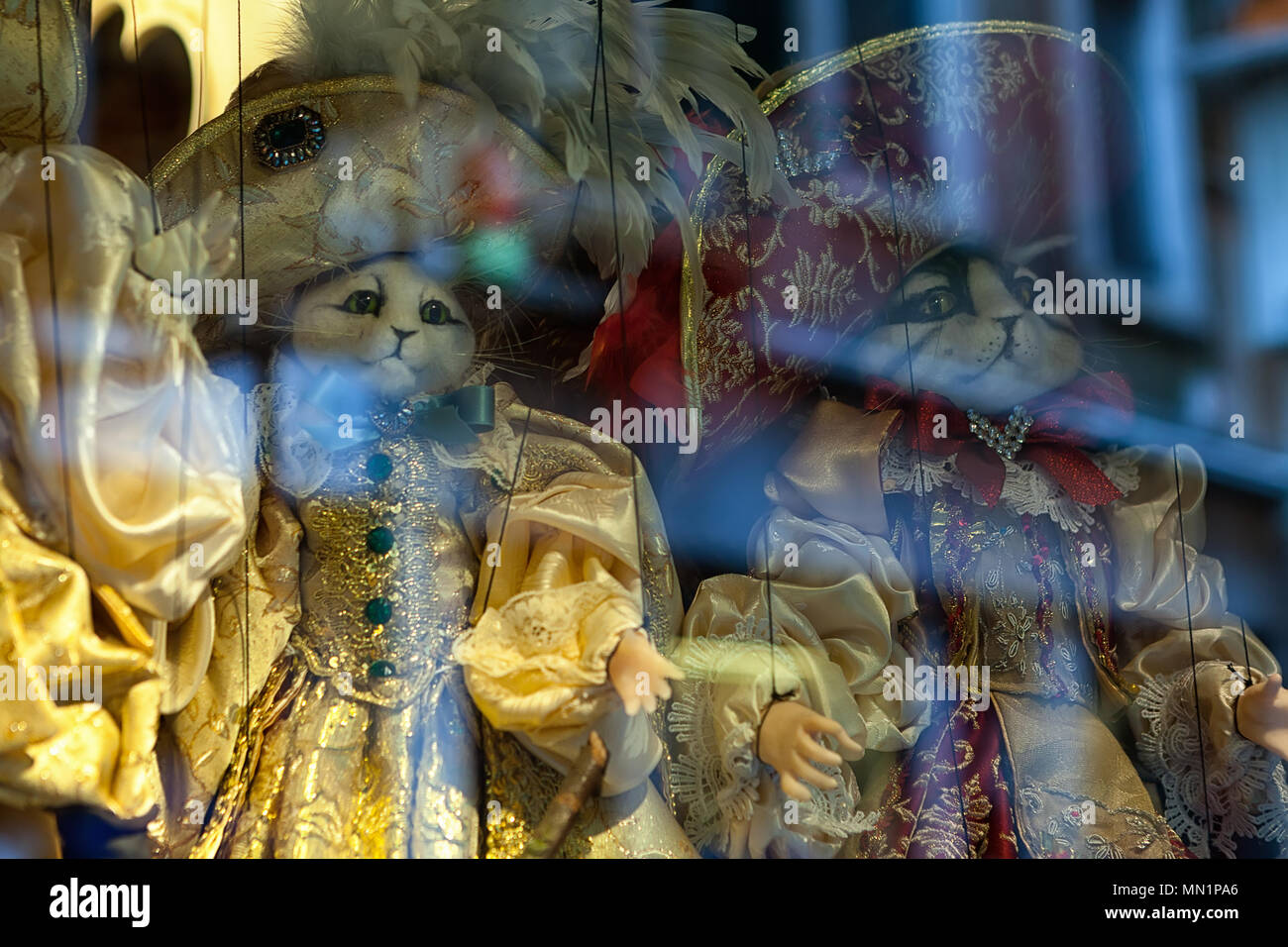Traditional puppets for sale in souvenir shop. Shop in Venice, Italy ...
