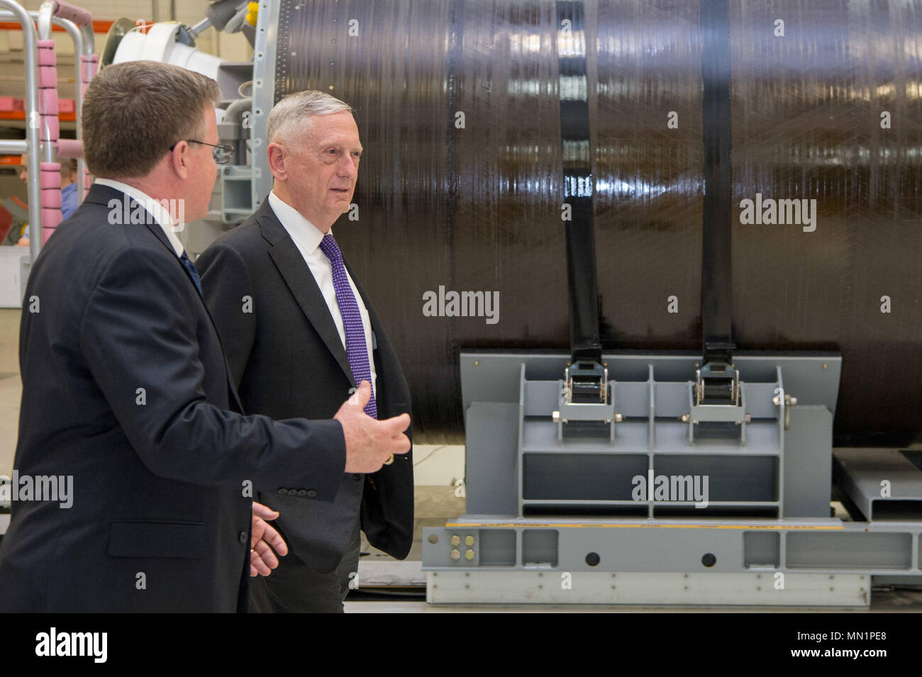 Missile assembly building hi-res stock photography and images - Alamy