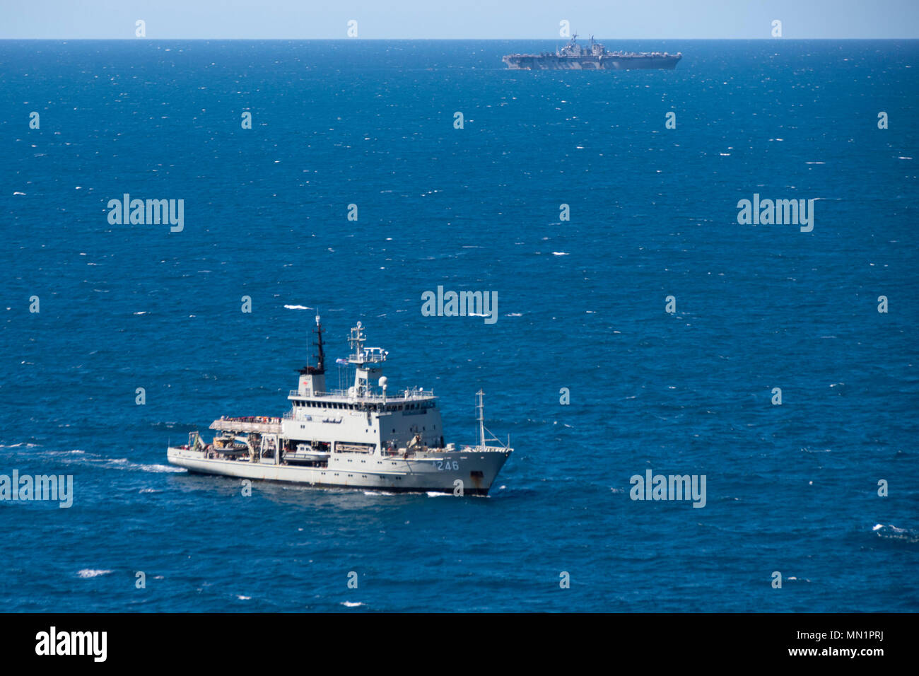 170808-N-WF272-533 CORAL SEA (Aug. 8, 2017) The Royal Australian Navy ...