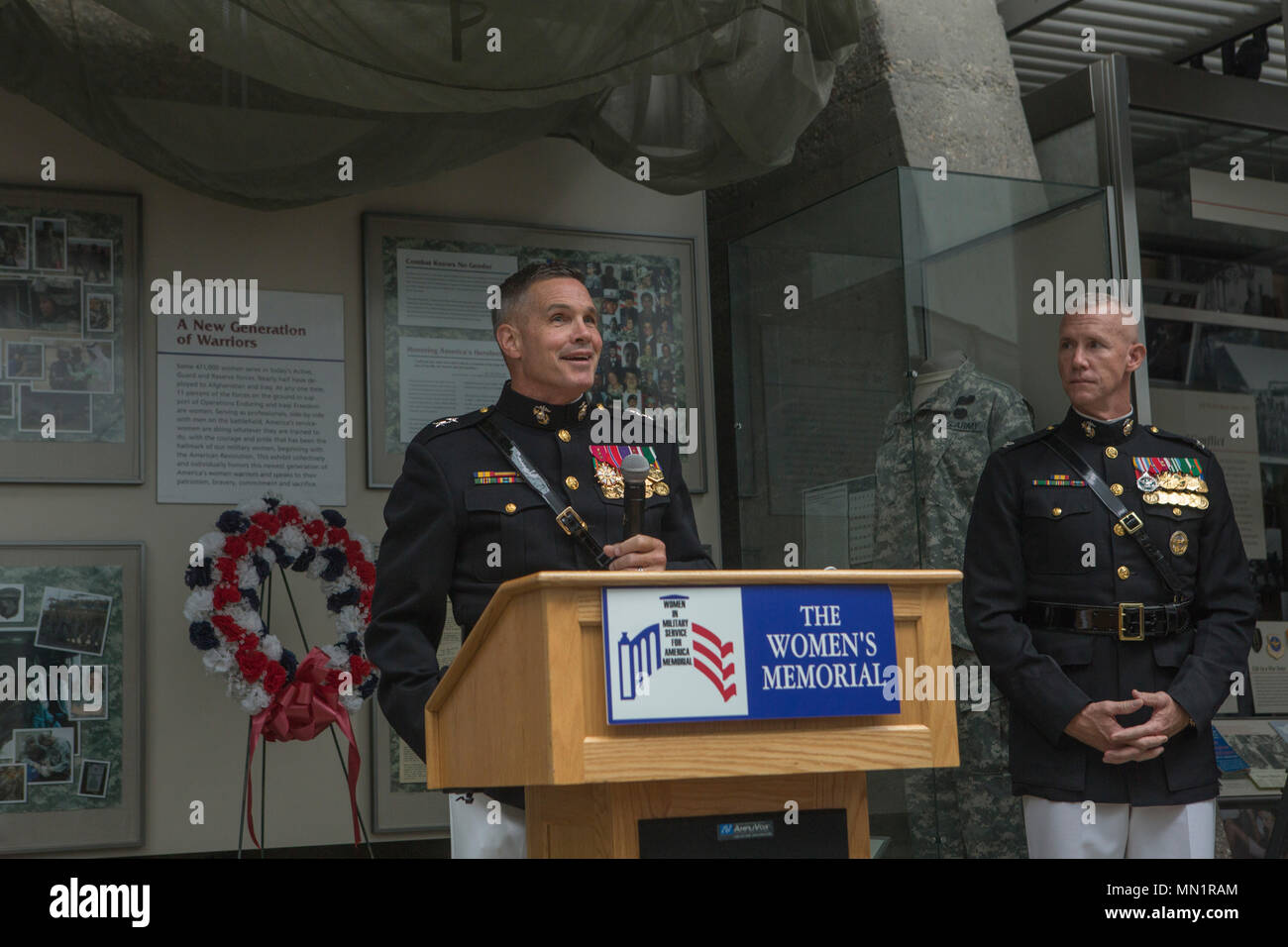 John mcrae memorial hi-res stock photography and images - Alamy