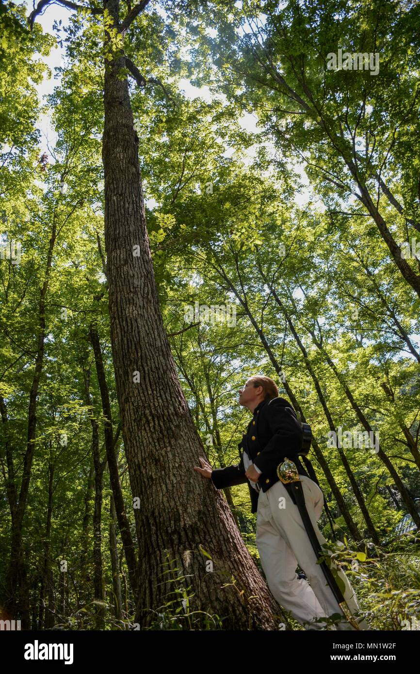 CRANE, Ind. (Aug. 10, 2017) Sailors assigned to USS Constitution visit ...