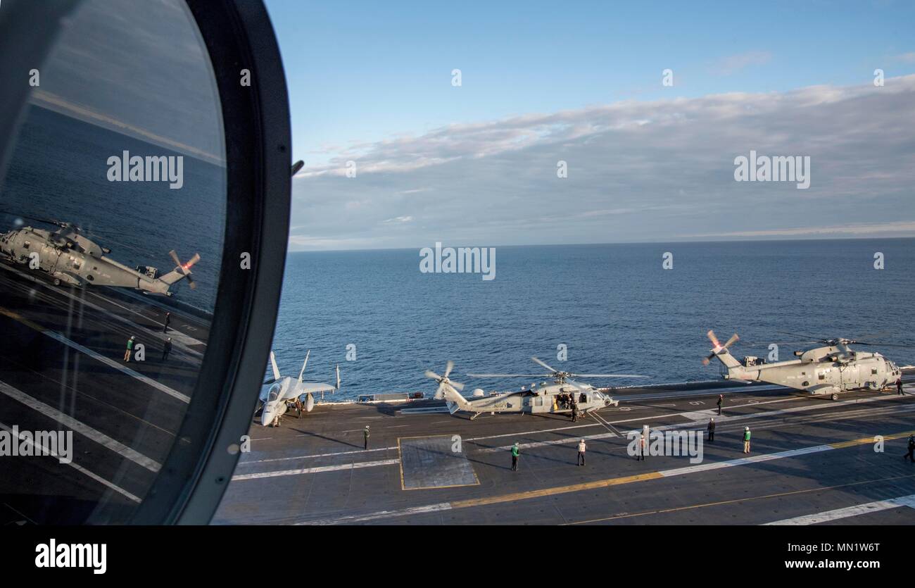 Royal navy merlin mk2 hi-res stock photography and images - Alamy