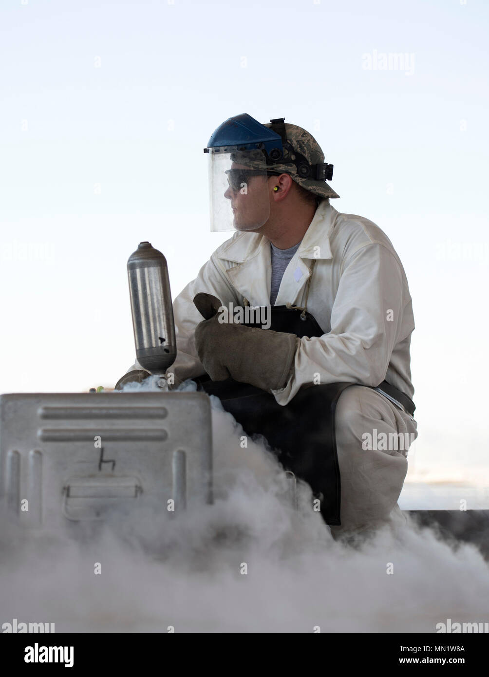 Cryogenic sampler hi-res stock photography and images - Alamy