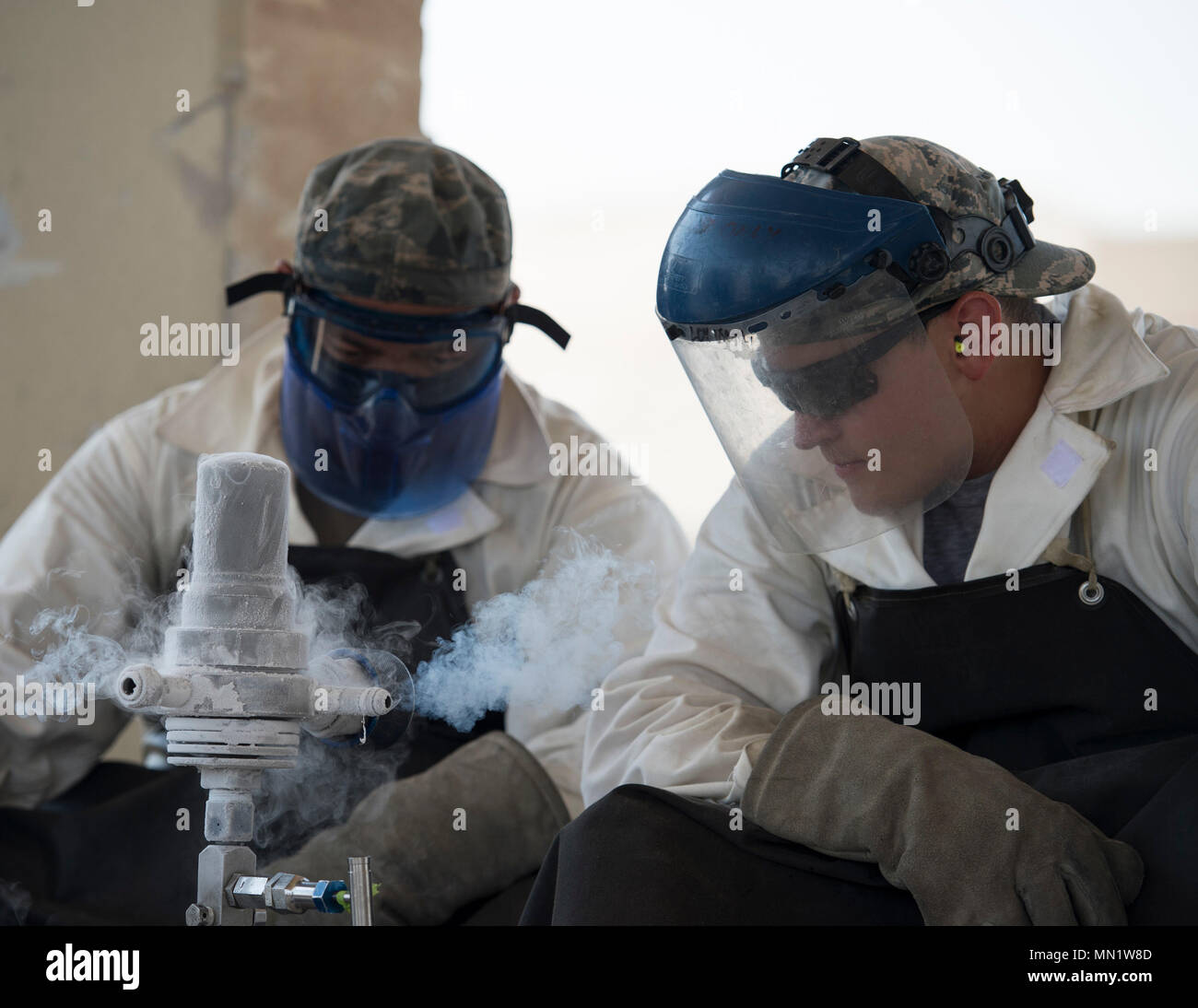 Cryogenic sampler hi-res stock photography and images - Alamy