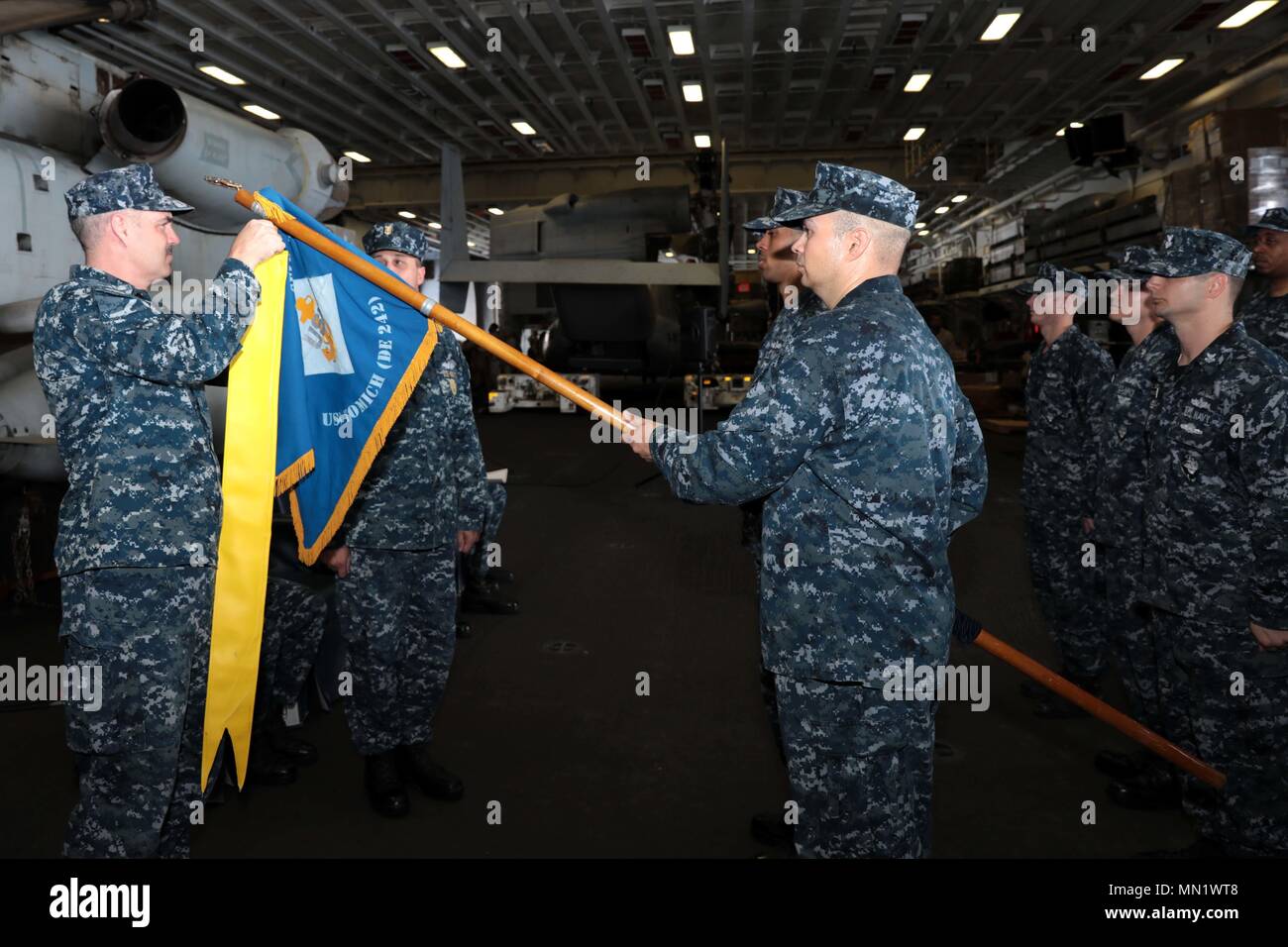 170807-N-UB993-0027 5TH FLEET AREA OF OPERATIONS (August 07, 2017 ...