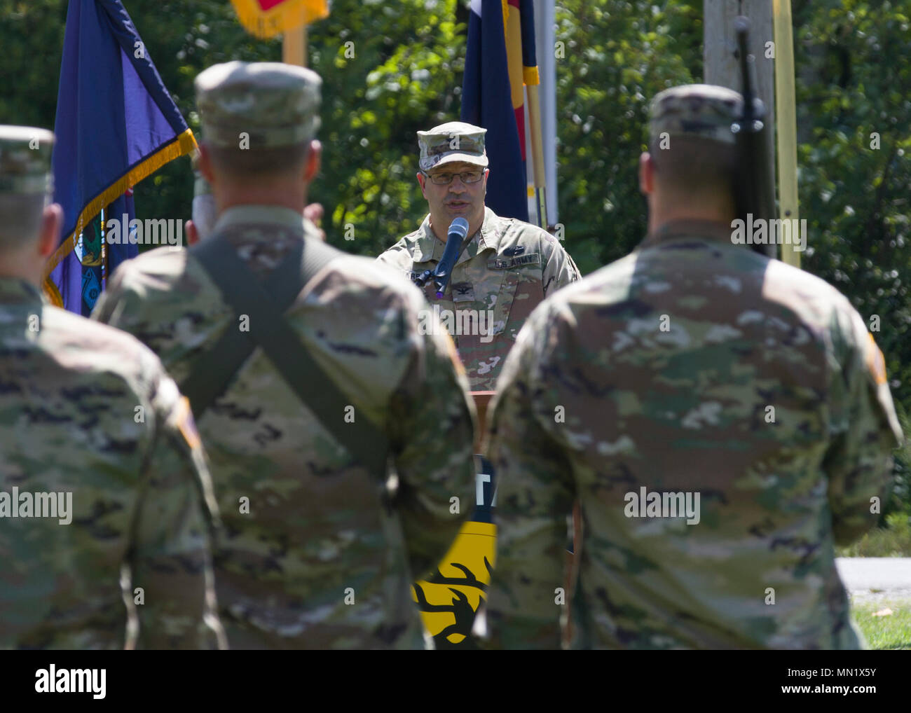 U.S. Army Col. Andrew Harris, outgoing commander, 86th Infantry Brigade ...