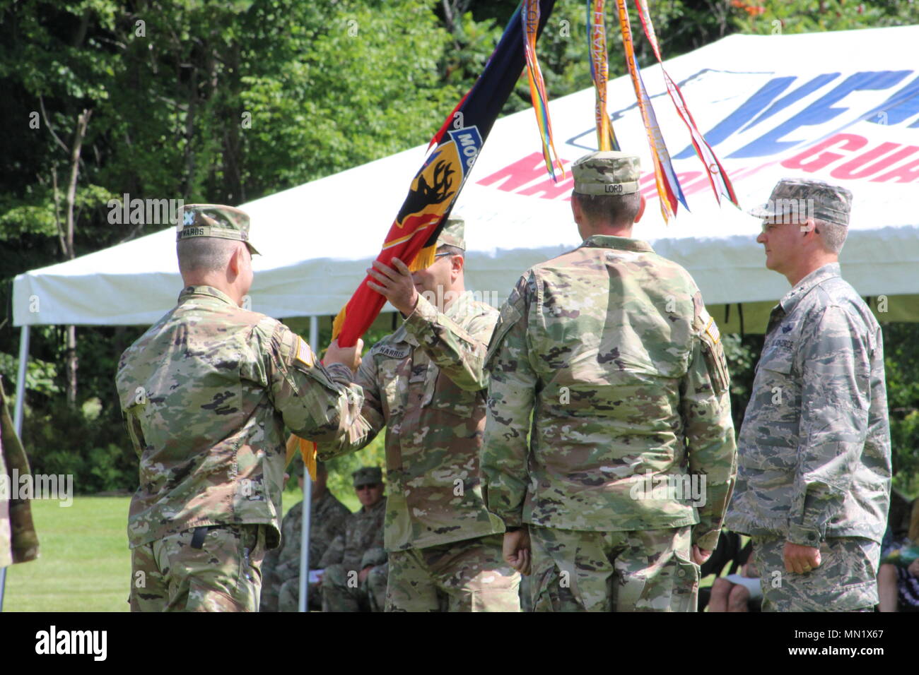 U.S. Army Col. Andrew Harris, outgoing commander, 86th Infantry Brigade ...