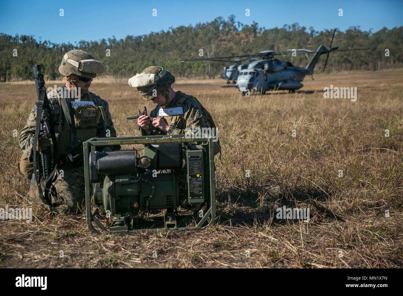 Logistics combat element systems hi-res stock photography and images ...