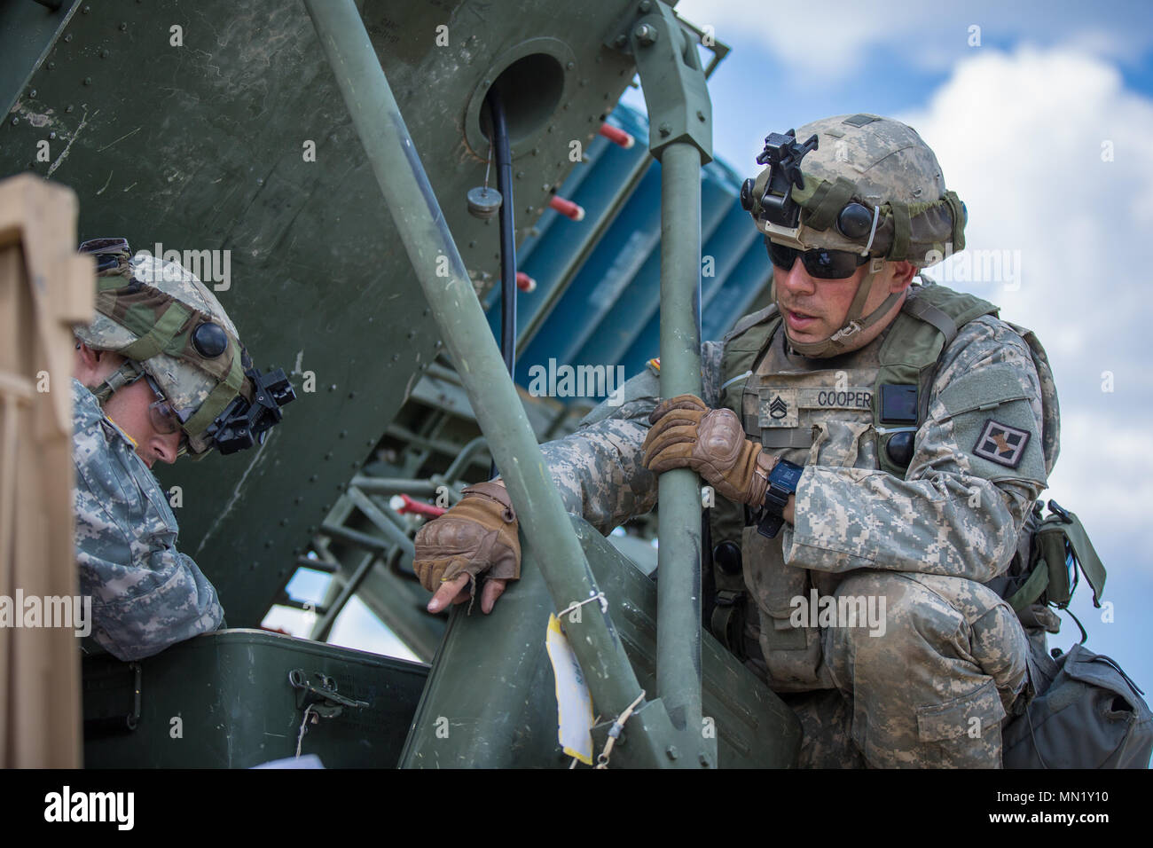Global combat support system marine corps hi-res stock photography and ...