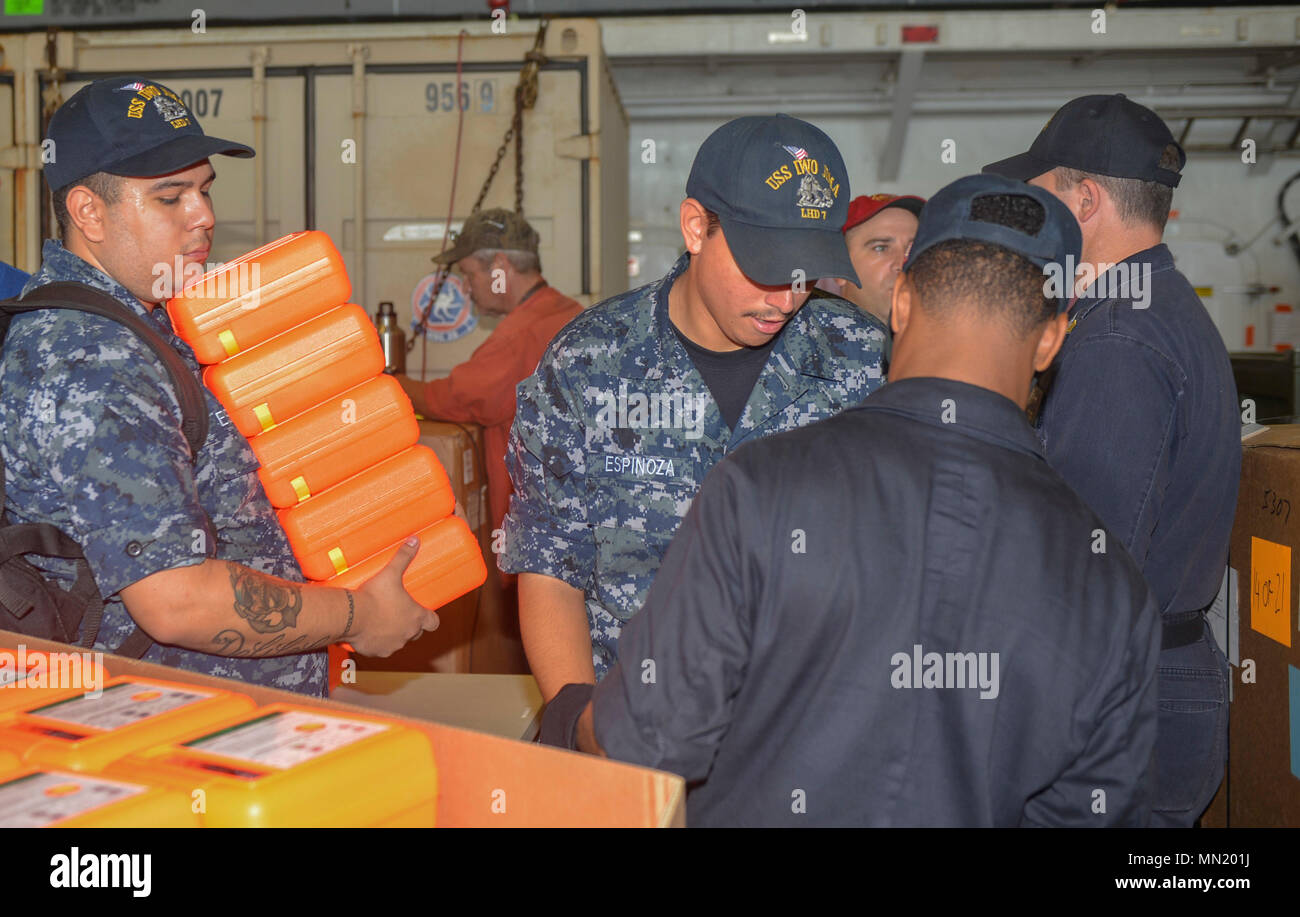 MAYPORT, Fla. (August 10, 2017) Sailors carry emergency escape ...