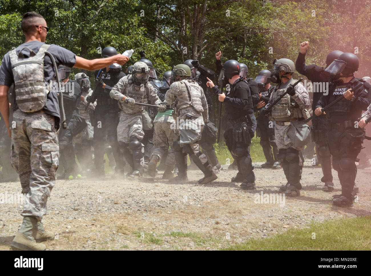 216gh military police brigade hi-res stock photography and images - Alamy