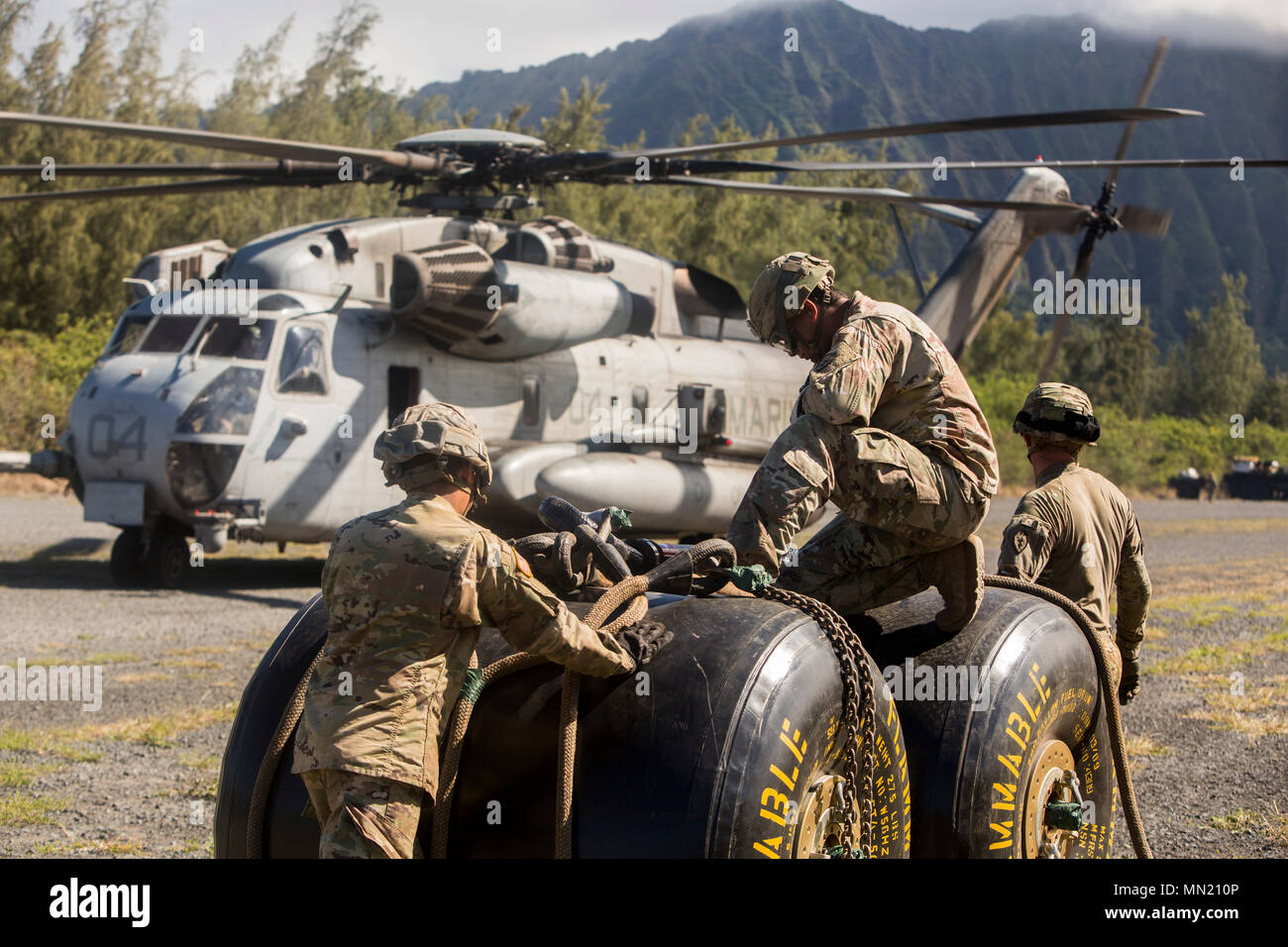 U.S. Soldiers with the 209th Aviation Support Battalion, 25th Combat ...