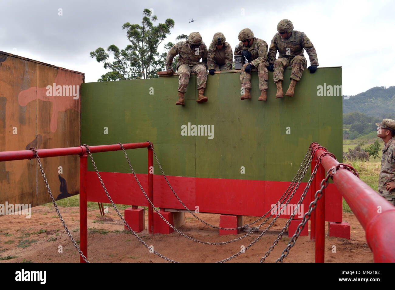 Soldiers assigned to 325th Brigade Support Battalion, 3rd Brigade ...