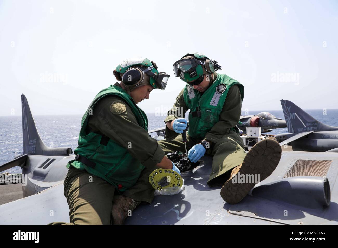 170813-N-UM082-0006 U.S. 5TH FLEET AREA OF OPERATIONS (August 13, 2017 ...