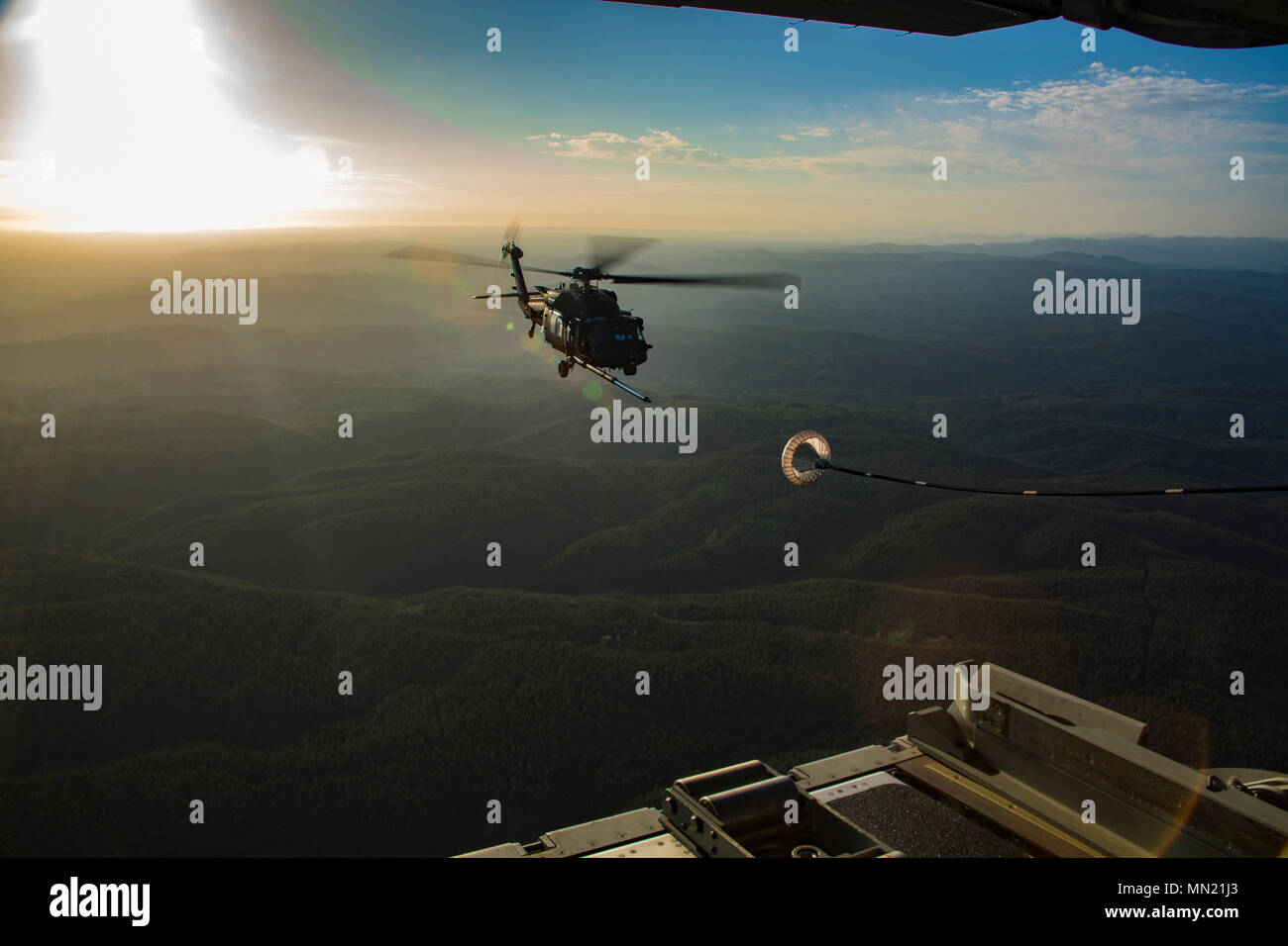 A U.S. Army MH-60 Black Hawk with the 160th Special Operations Aviation ...