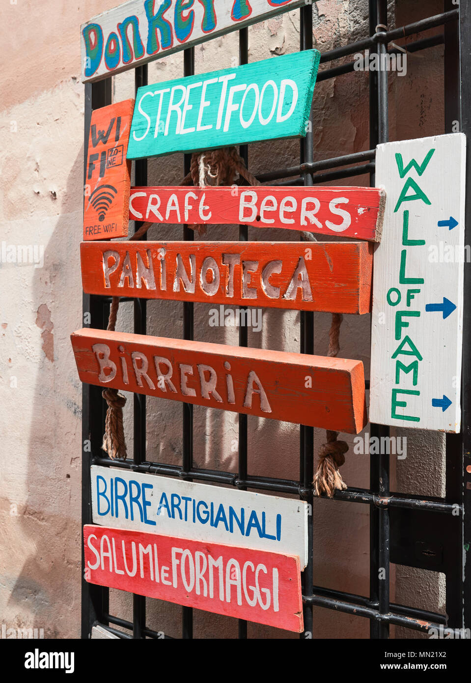 Rome, Trastevere, signs of a typical pub Stock Photo - Alamy