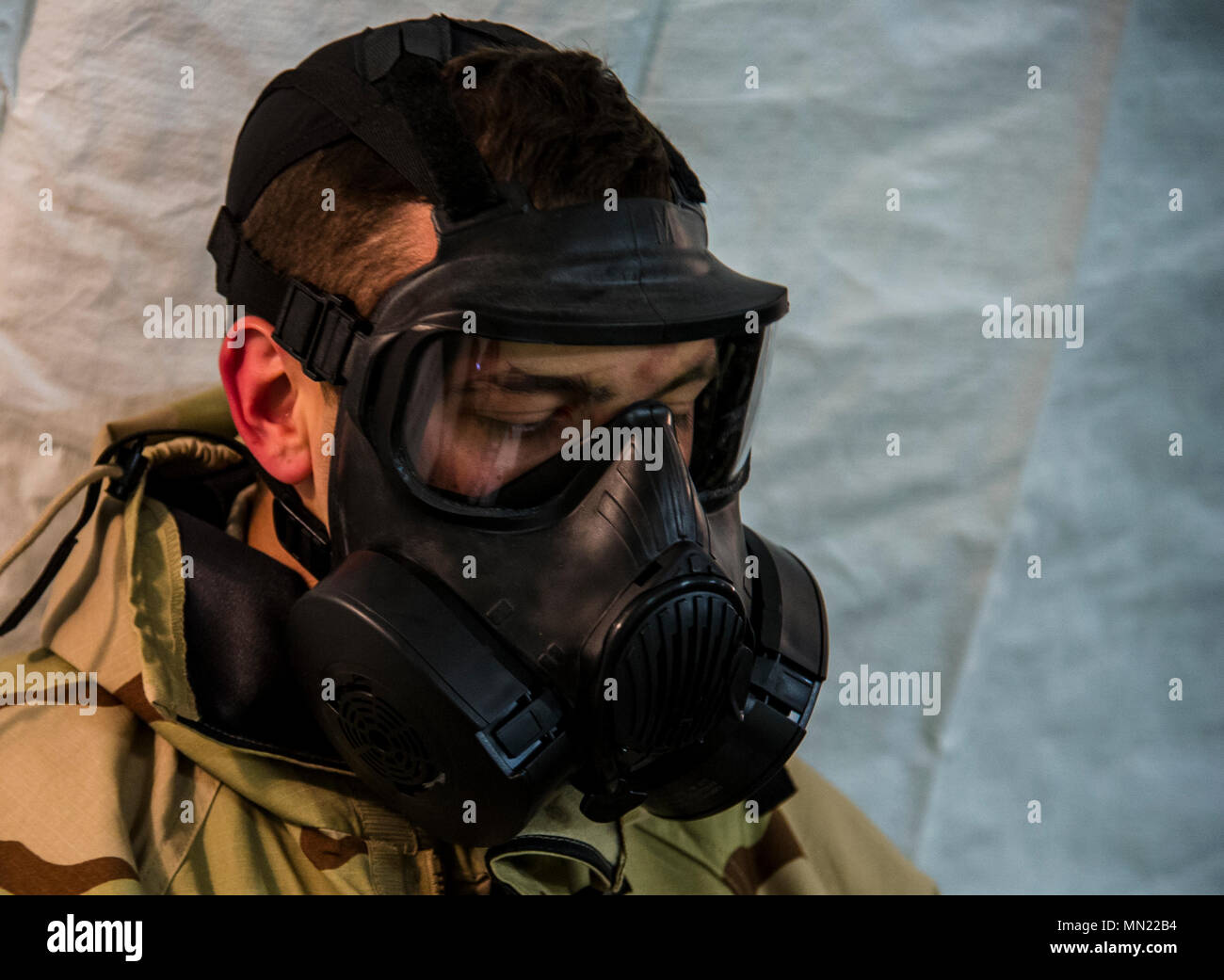 Mopp suit hi-res stock photography and images - Alamy