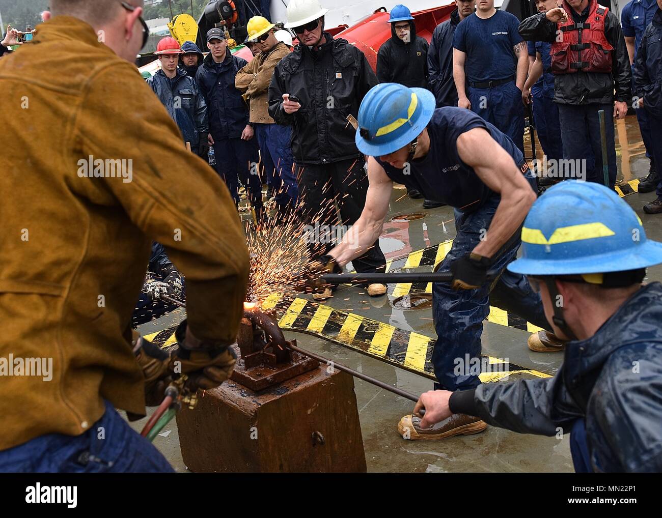 Rivet pin hi-res stock photography and images - Alamy