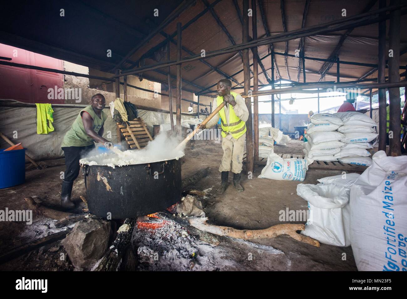 Kitchen pay hi-res stock photography and images - Alamy