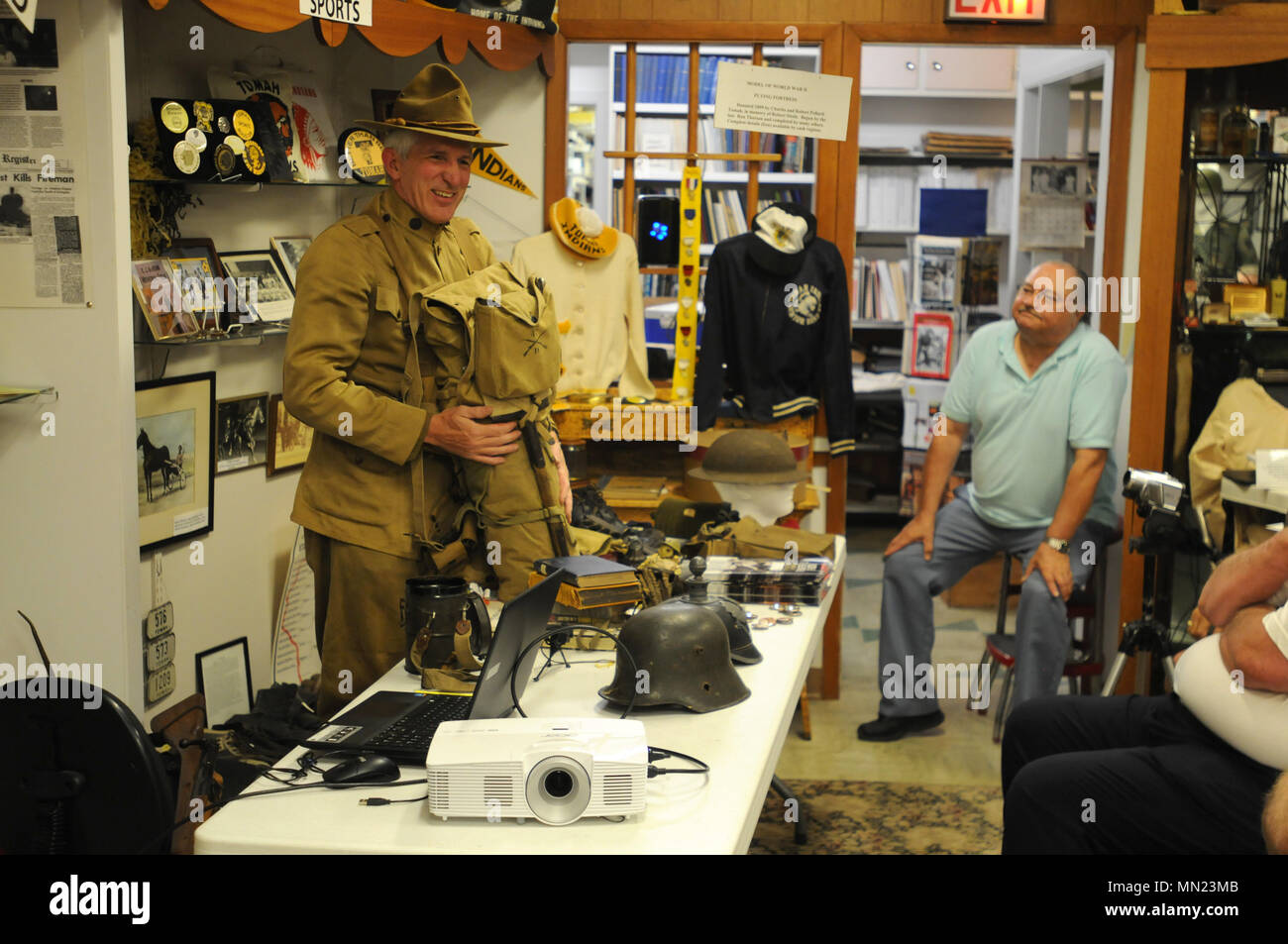 American tomah hi-res stock photography and images - Alamy