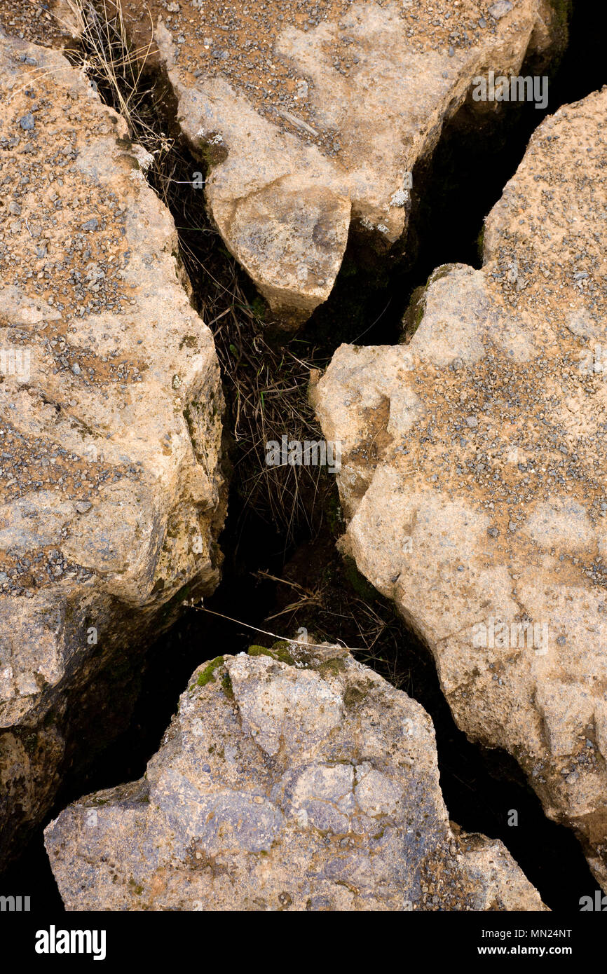Chasms hi-res stock photography and images - Alamy