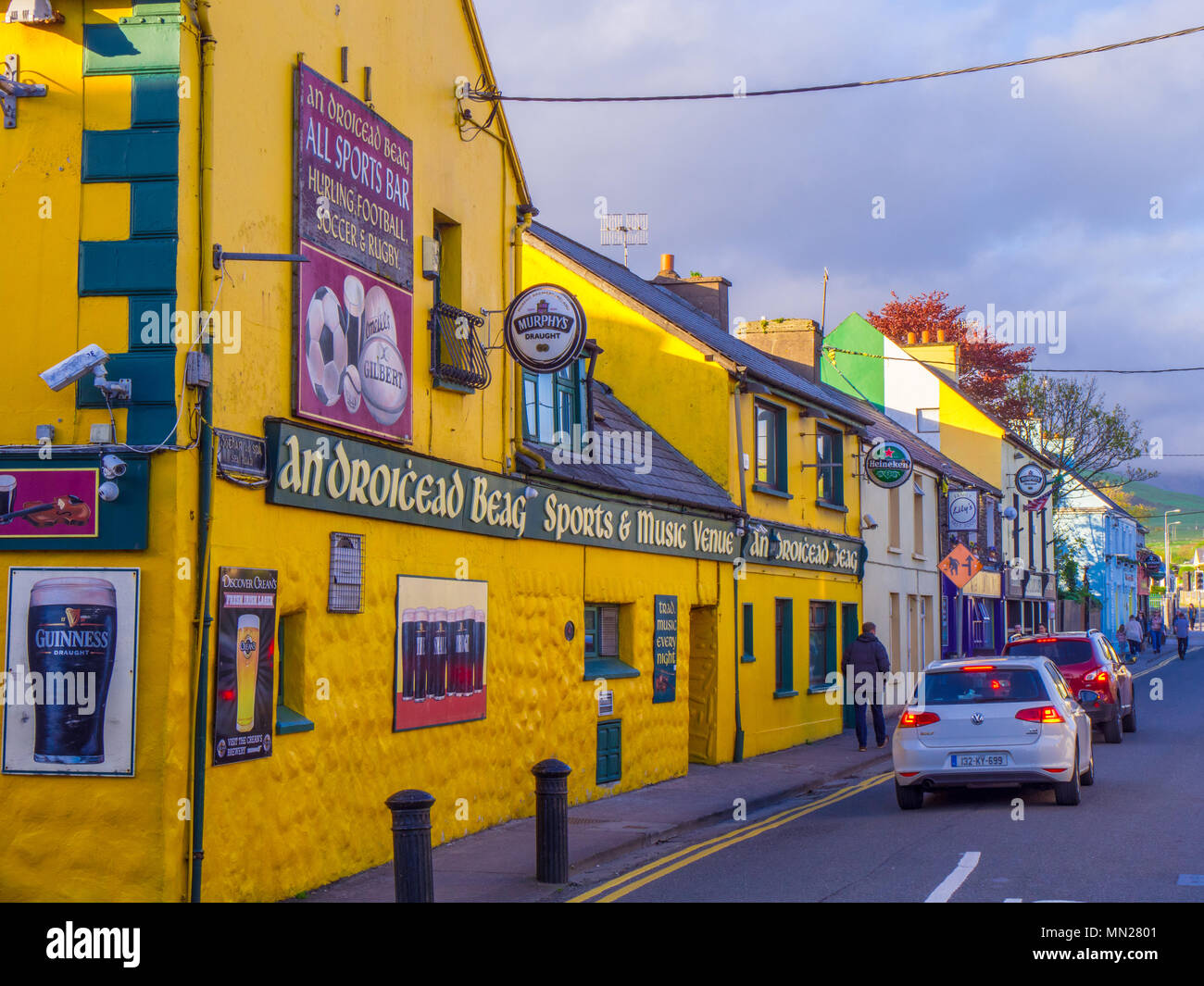 Traditional Irish Pub in Dingle Stock Photo - Alamy