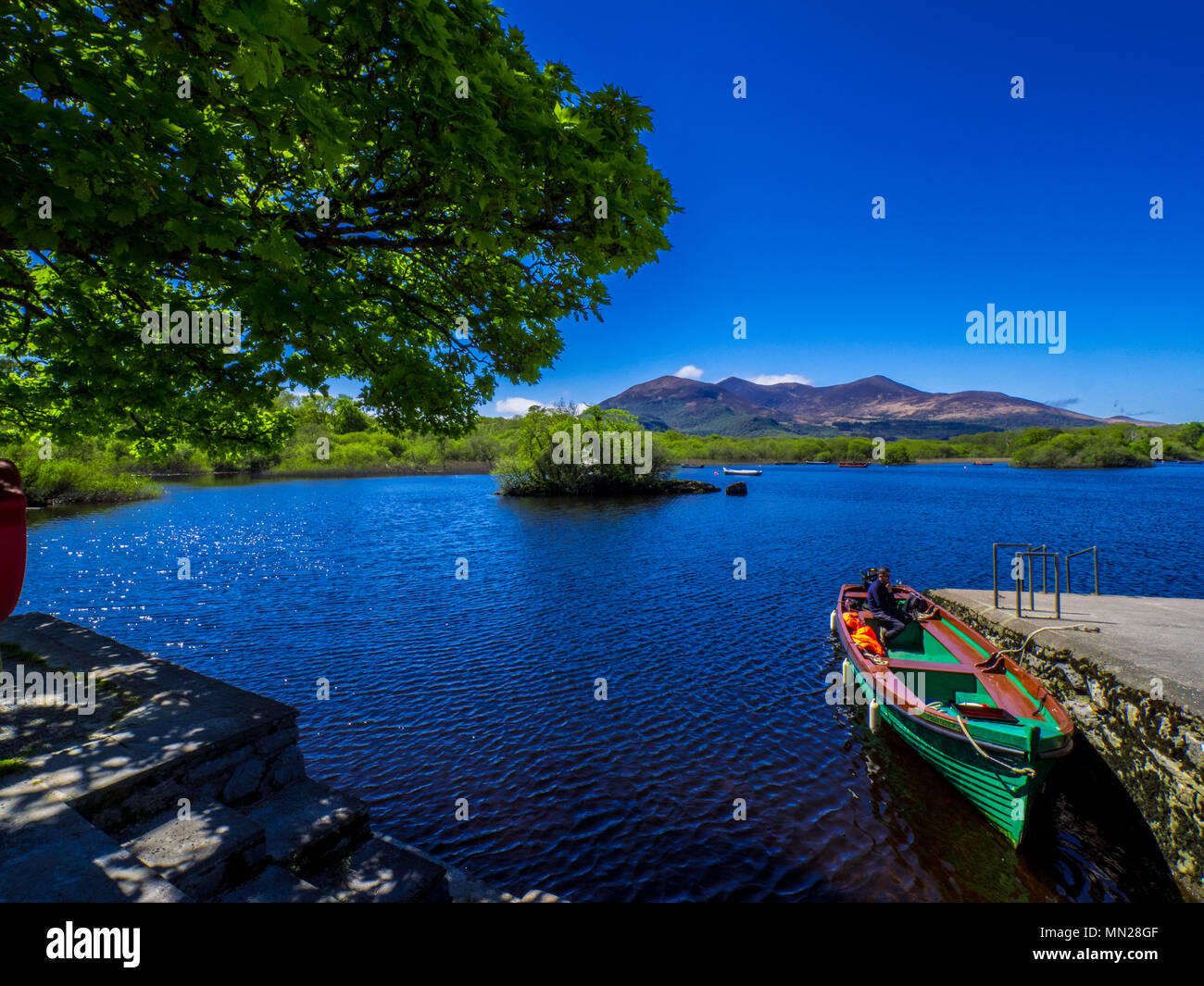 Amazing deep blue lake at Killarney National Park - an idyllic romantic ...
