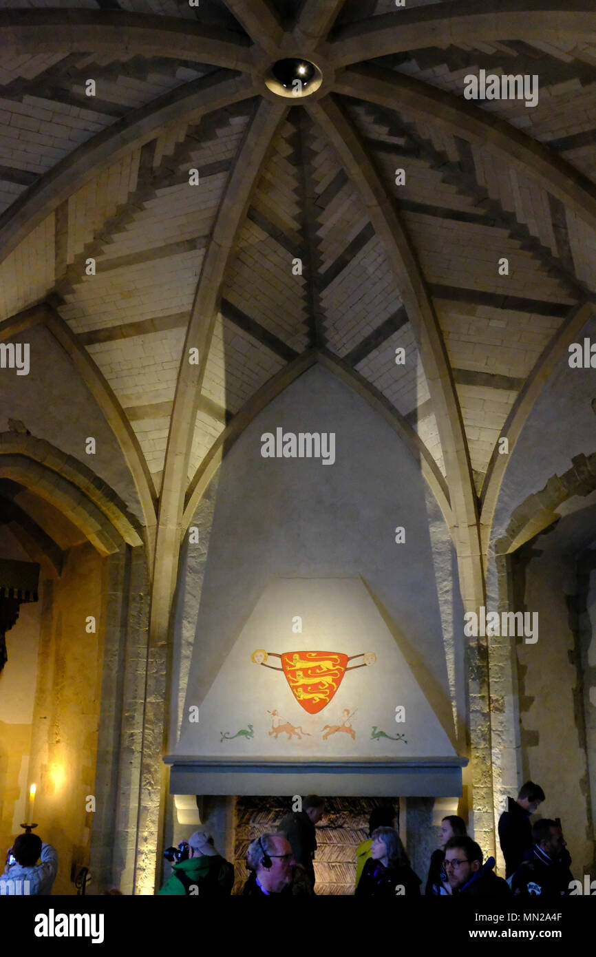 The Tower of London - inside the Medieval Palace Stock Photo - Alamy