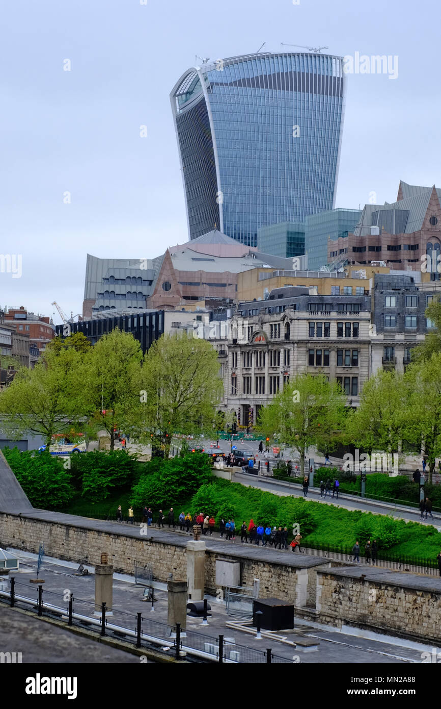 Walkie talkie tower views hi-res stock photography and images - Alamy