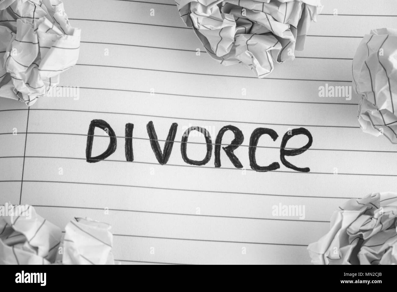 Notebook and crumpled paper hi-res stock photography and images - Alamy