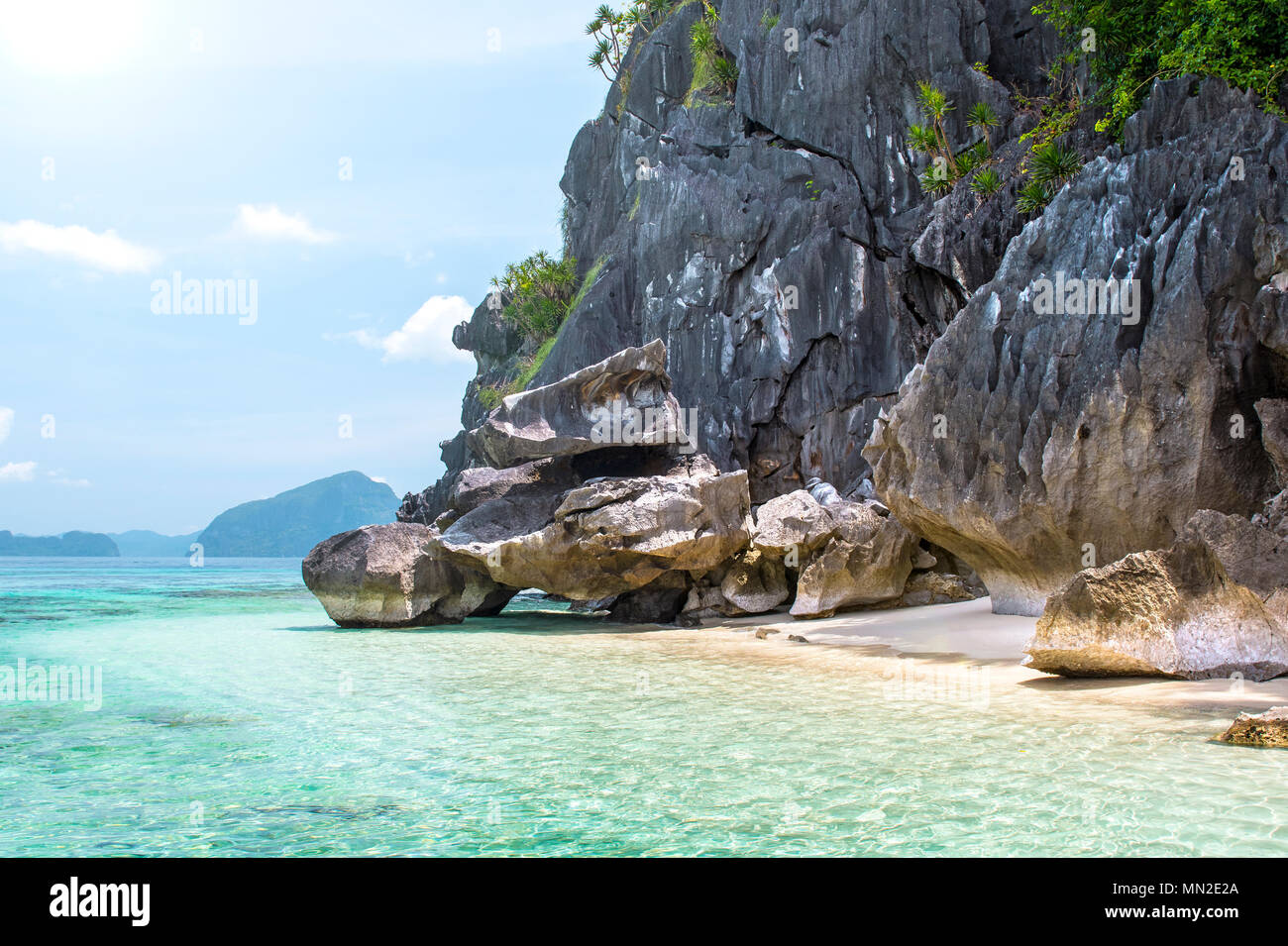 Tiny beach hi-res stock photography and images - Alamy