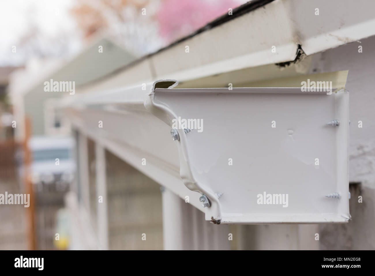 Seamless gutters hi-res stock photography and images - Alamy
