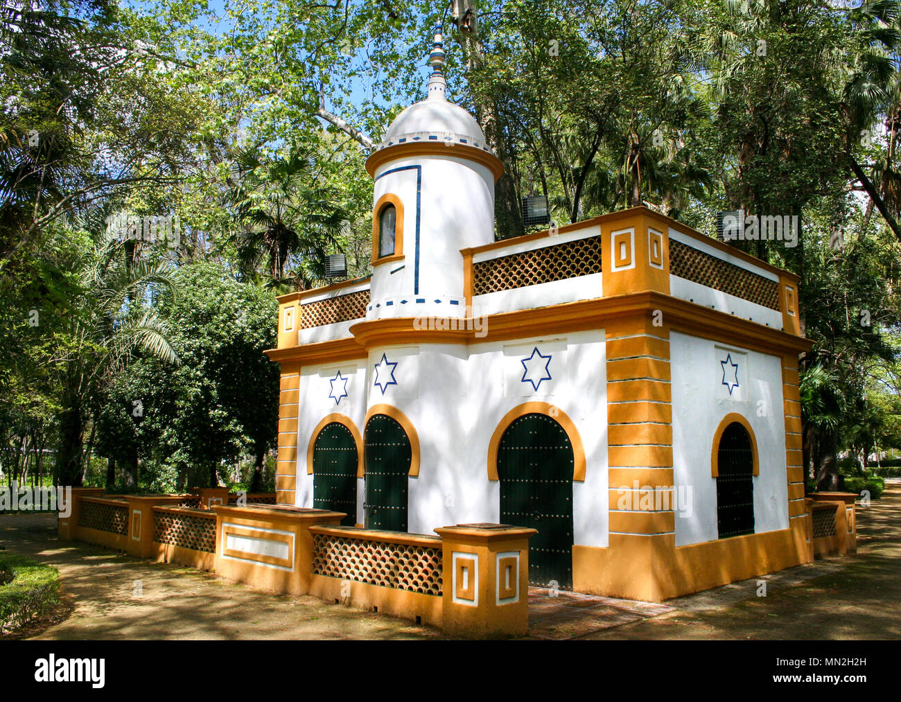 Judaism photos hi-res stock photography and images - Alamy