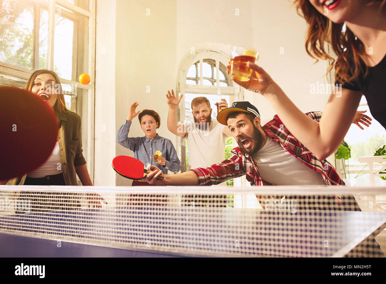 Happy table tennis hi-res stock photography and images - Alamy