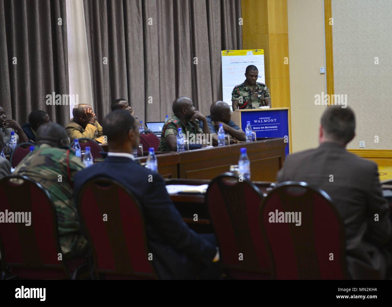 Malawi defense force hi-res stock photography and images - Alamy