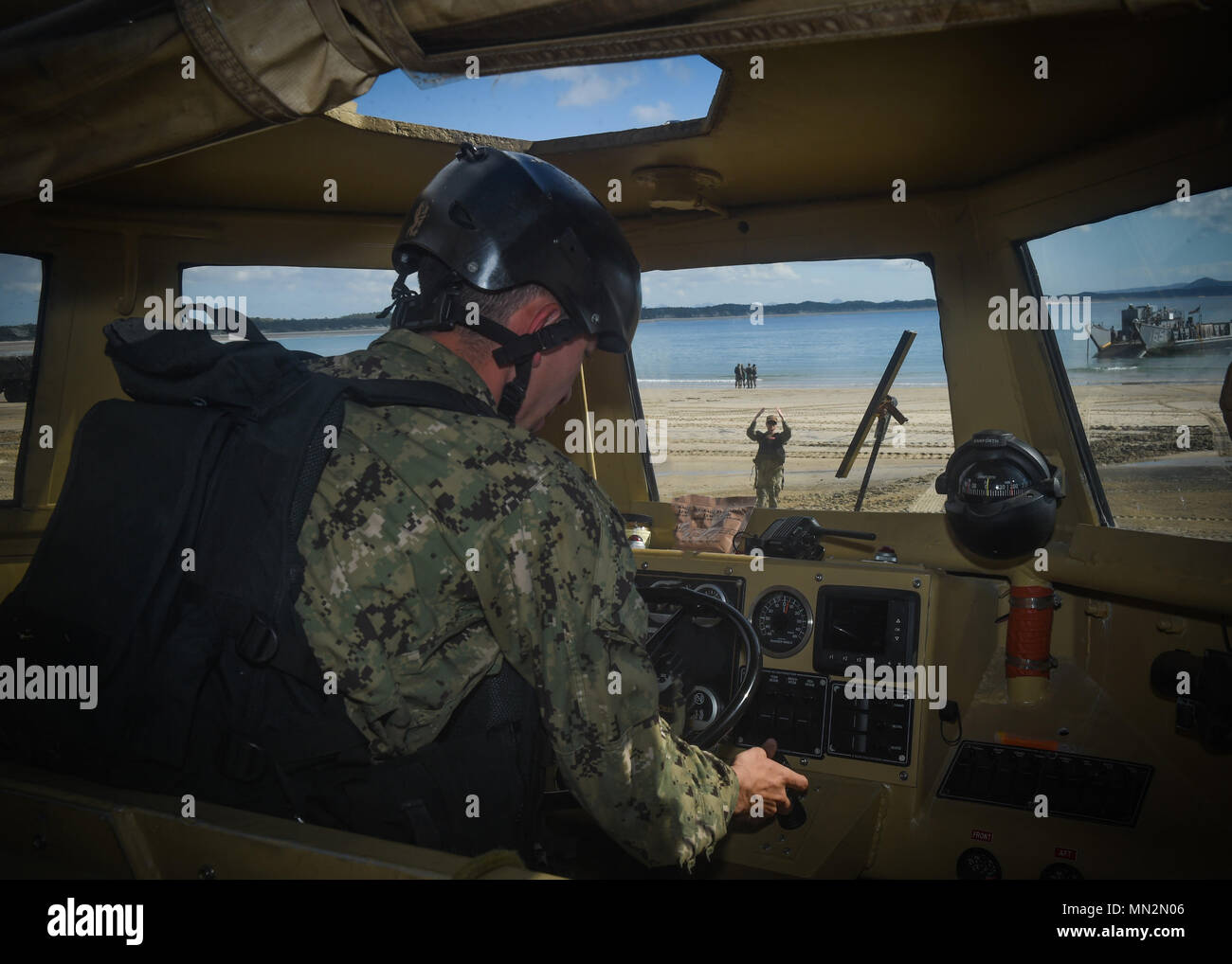 170816-N-JN784-392 FRESHWATER BEACH, Australia (August 16, 2017 ...