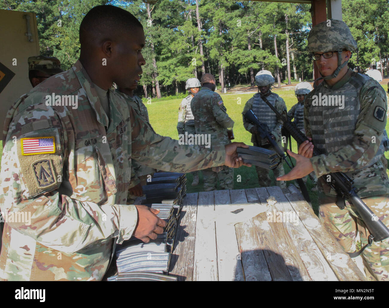 Soldiers assigned to the 67th Expeditionary Signal Battalion, 35th ...
