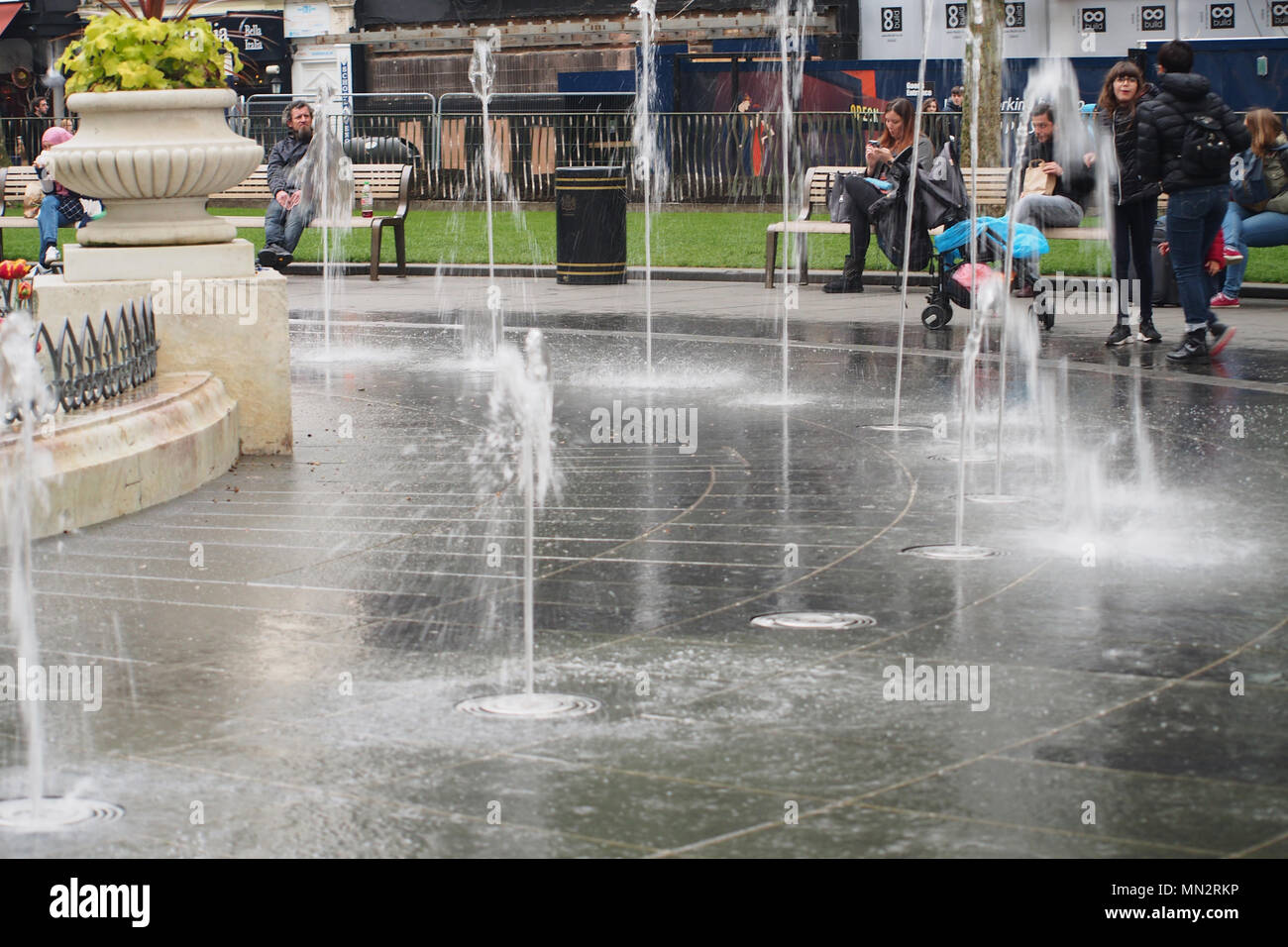 Public Fountains Stock Photos & Public Fountains Stock Images - Alamy