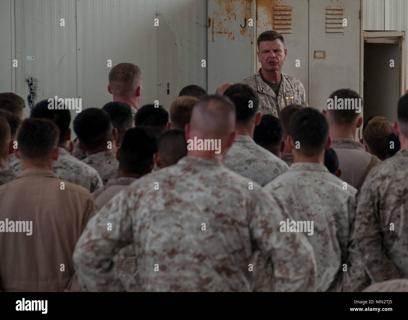 U.S. 5TH FLEET AREA OF OPERATIONS (Aug. 17, 2017) U.S. Marine Lt. Gen ...