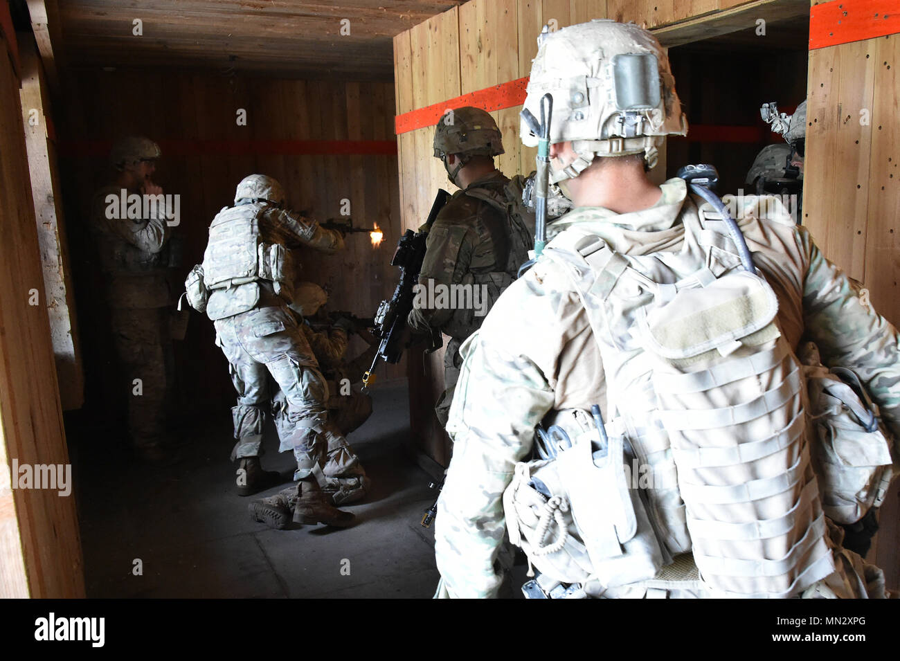 U.S. Soldiers with Alpha Company, 1st Battalion, 8th Infantry Regiment ...