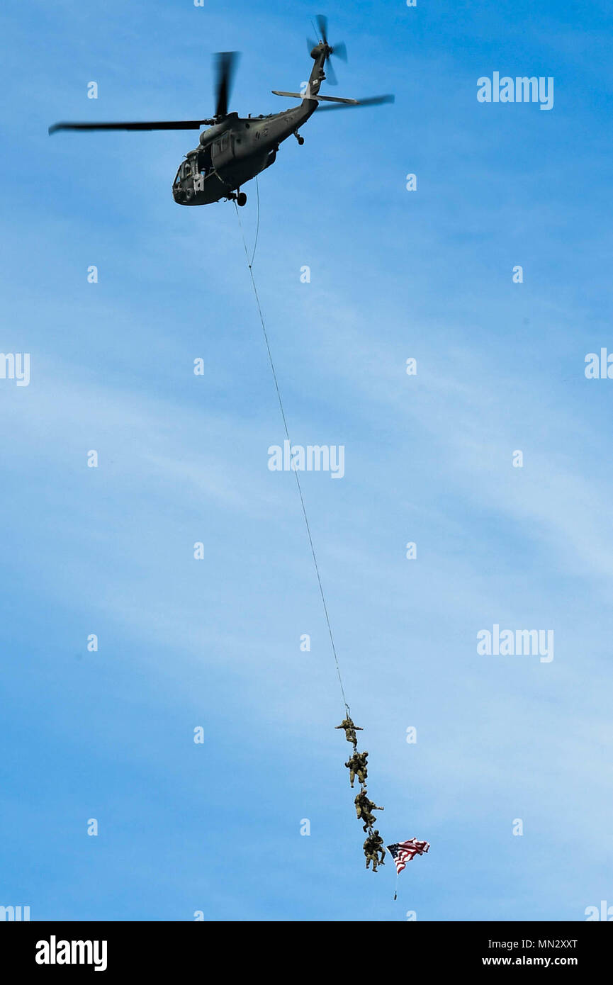 Soldiers with the 101st Combat Aviation Brigade and cadre from the ...