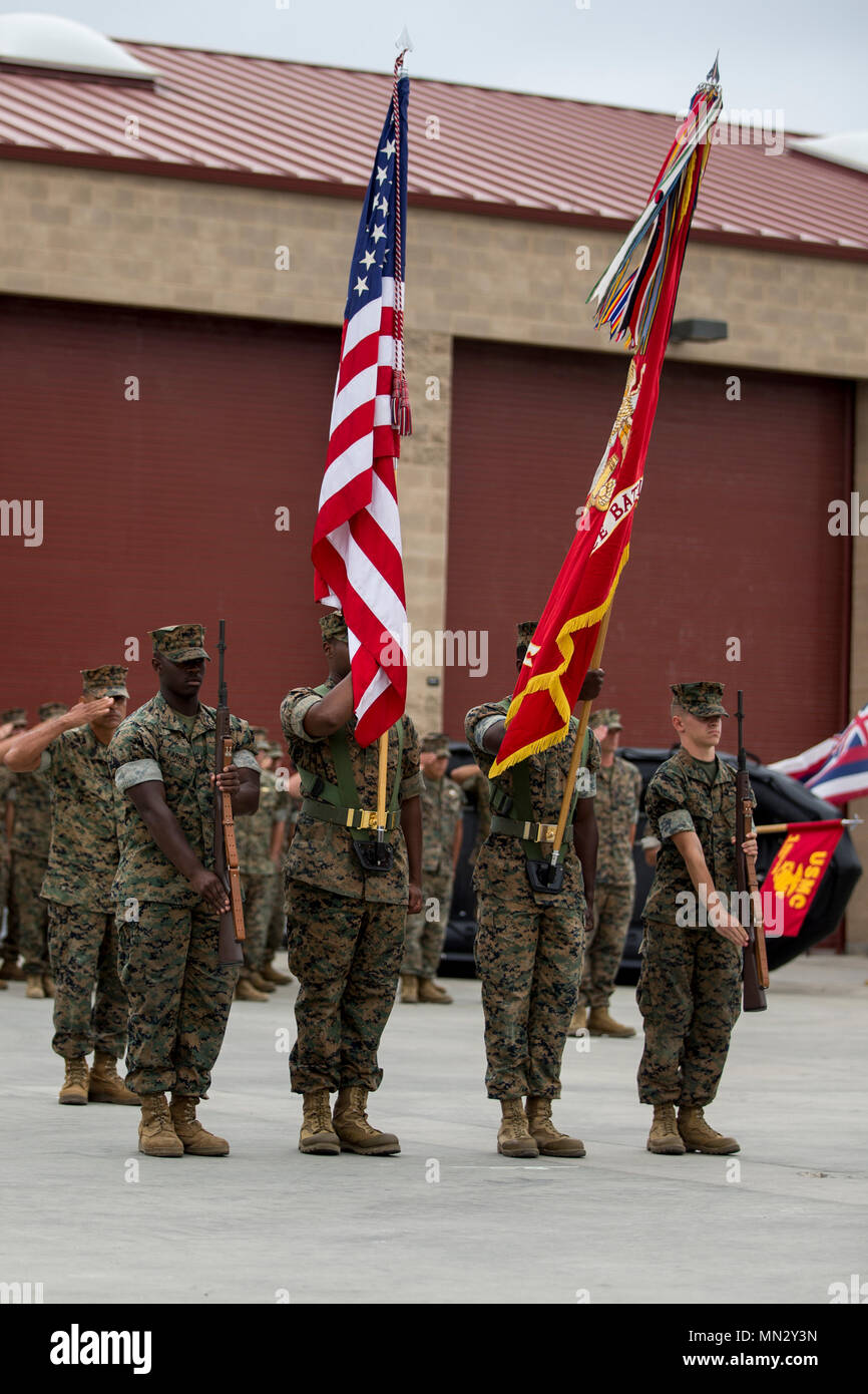 Marines with 1st Reconnaissance Battalion, 1st Marine Division, during ...