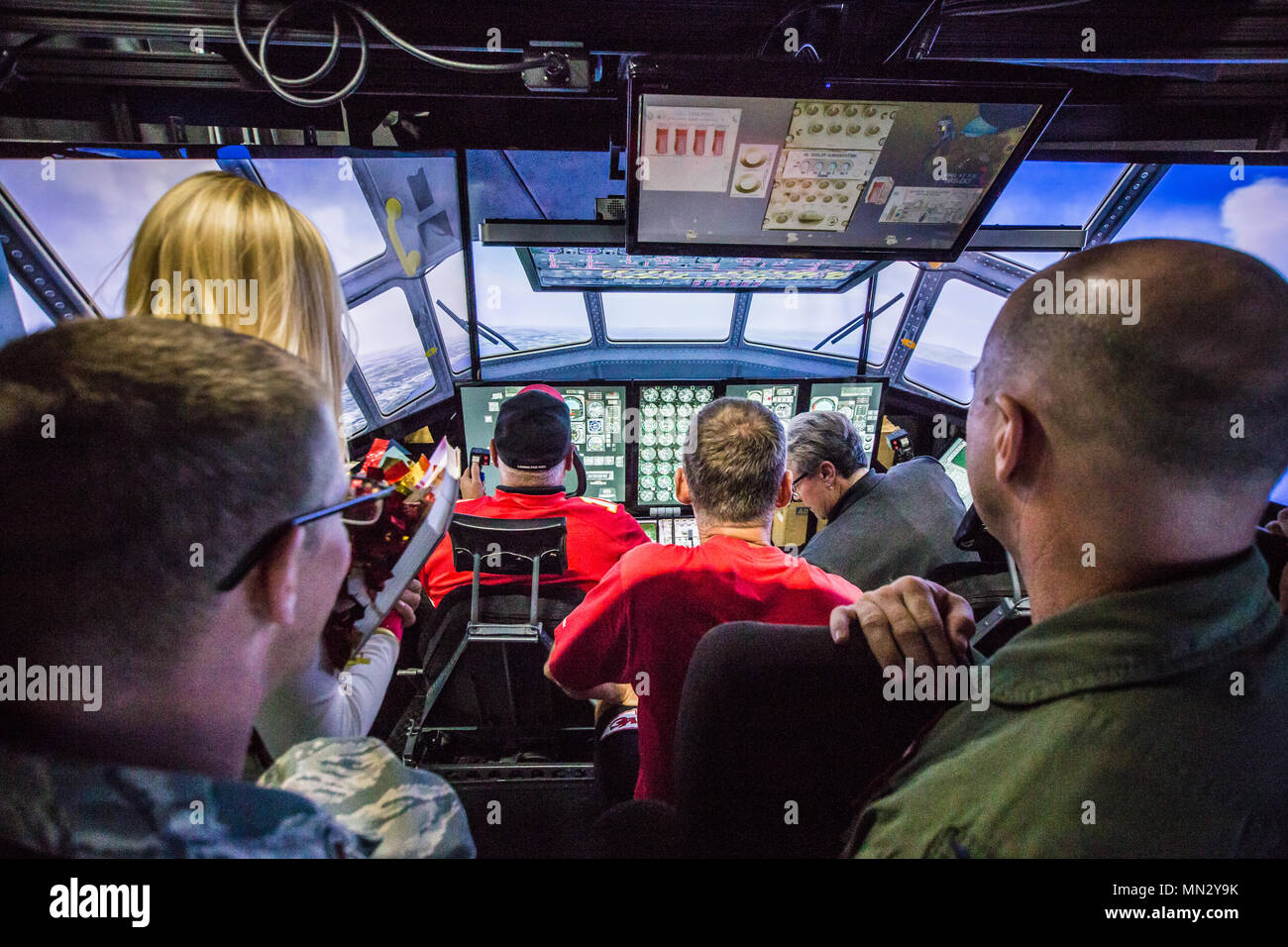 C 130 simulator hi-res stock photography and images - Alamy