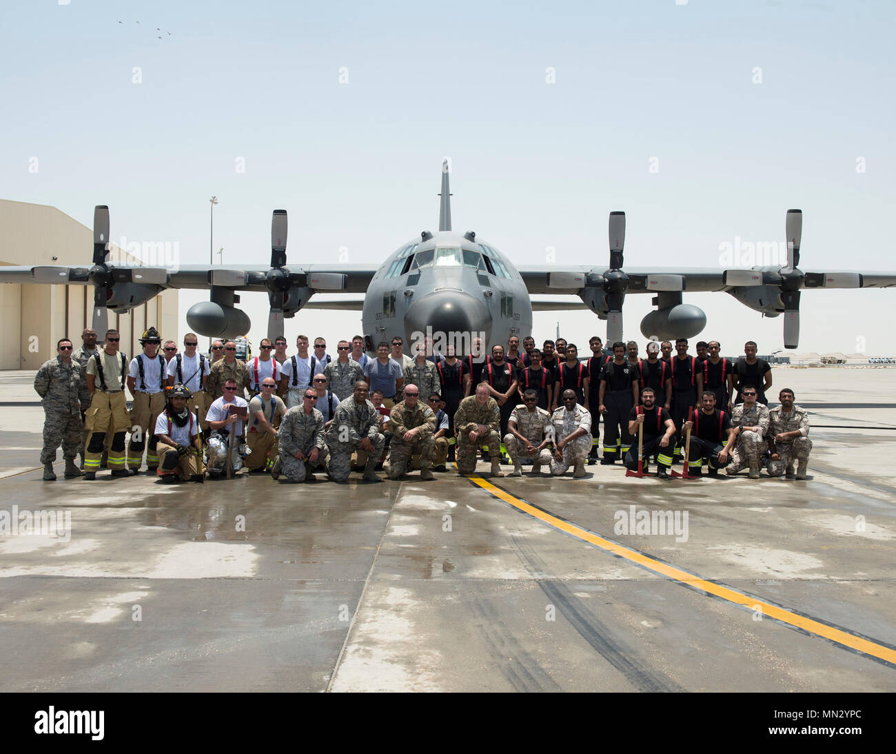 Qatar emiri air force fire department hi-res stock photography and ...