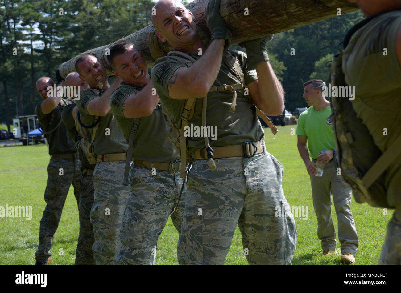 Connecticut swat challenge hi-res stock photography and images - Alamy