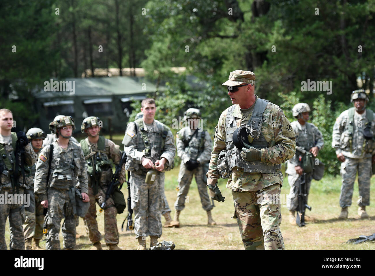 602nd military police hi-res stock photography and images - Alamy