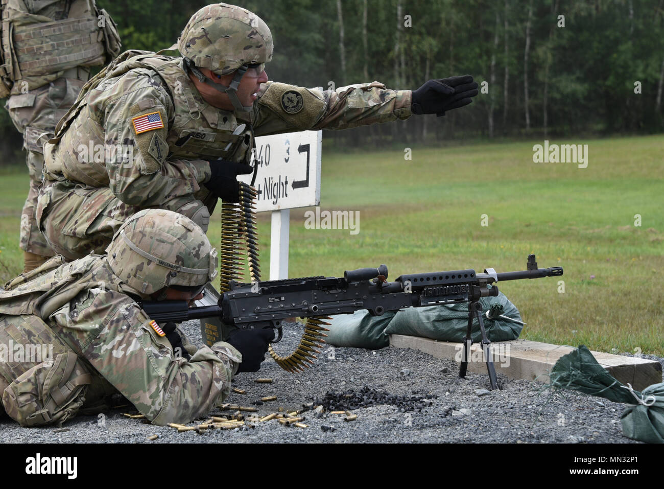 Artillery familiarization hi-res stock photography and images - Alamy