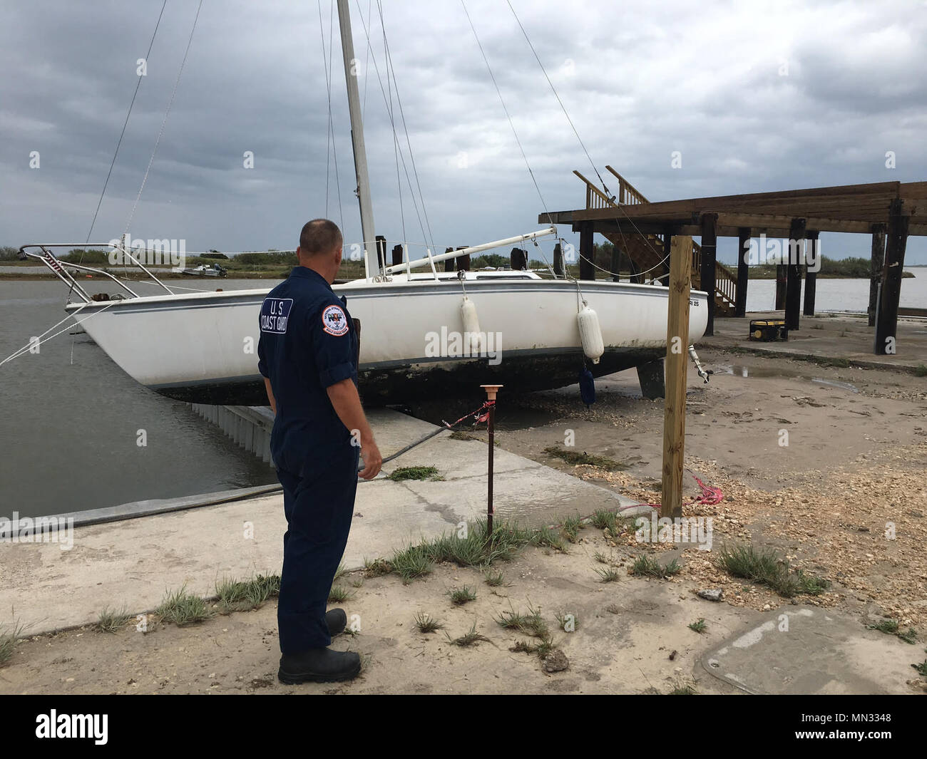U s coast guard pollution strike force hi-res stock photography and ...